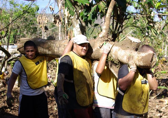 Mormon missionaries clean up Samoa after Cyclone Evan
